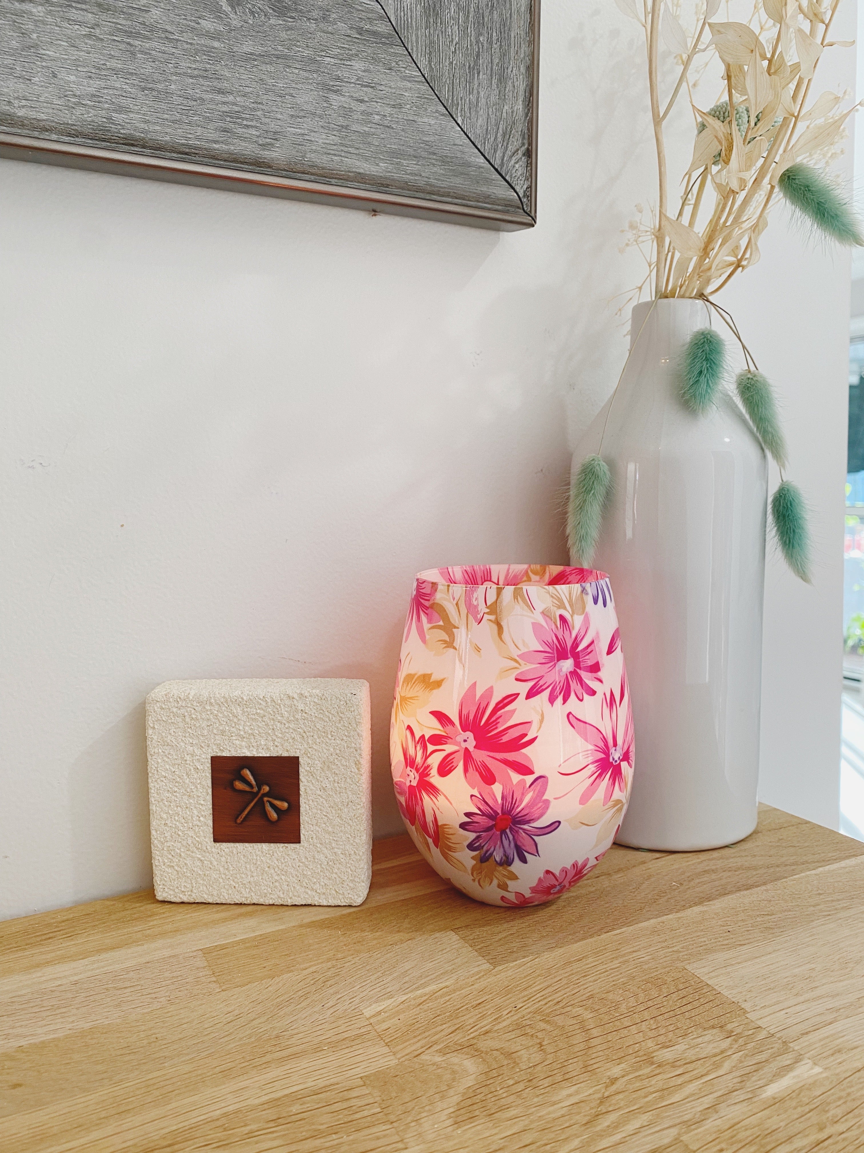 Holly Candles: Stunning 90hr Burn Time Pieces